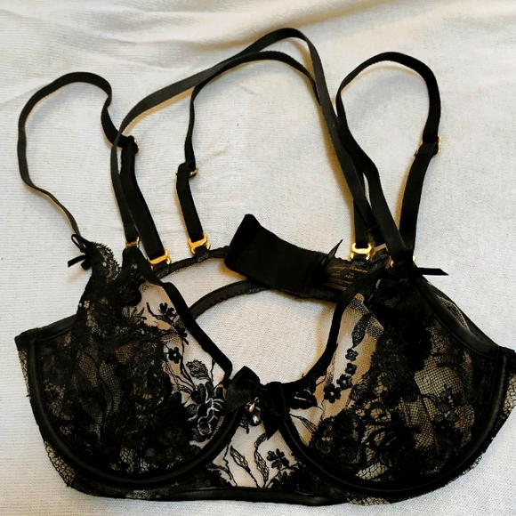 Honey Birdette | Intimates & Sleepwear | Honey Birdette 32d Black ...